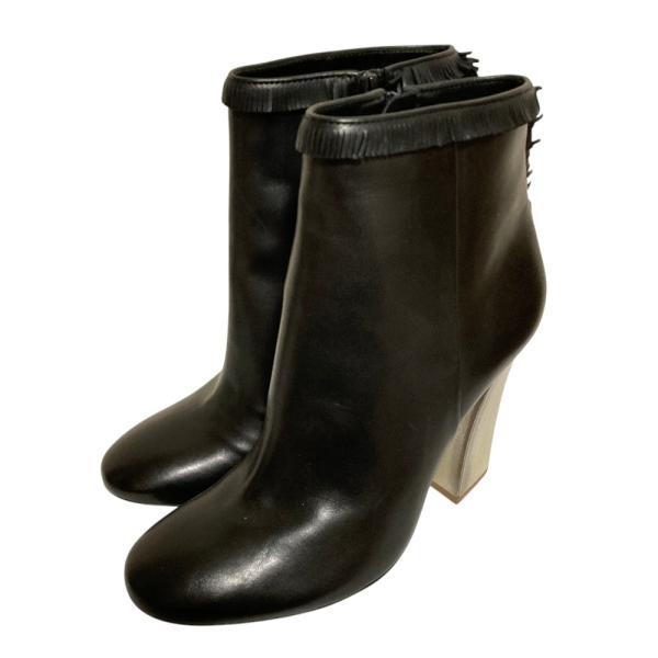 【商品名】TORY BURCH トリーバーチ NEW TUMBLED サイドジップ フリンジ アンクルブーツ 8M ブラック 【ブランド】Tory Burch トリーバーチ【対象】レディース【ランク】NS ※新品同様の商品・未使用品【カラー...