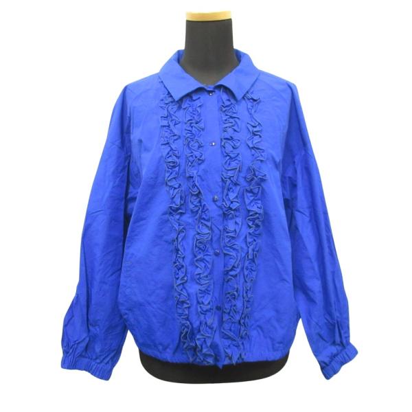 【商品名】YEAR イヤー フリル ナイロン ジャケット ブルゾン スナップボタン F 青 ブルー【ブランド】YEAR イヤー【対象】レディース【ランク】SA ※若干の使用感はあるが、全体的に状態の良い商品【カラー】青 ブルー【表記サイズ】...