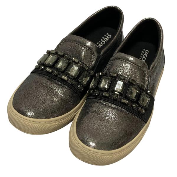 【商品名】GEOX ジェオックス RESPIRA ビジュー スニーカー スリッポン シューズ サイズ37 約24cm ブラック【ブランド】GEOX ジェオックス【対象】レディース【ランク】SA ※若干の使用感はあるが、全体的に状態の良い商品...