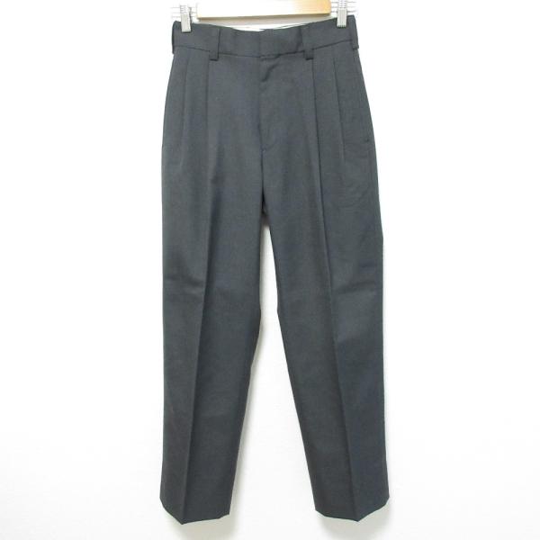 【商品名】oblada オブラダ OFFICER テーパードパンツ サイズ23 グレー【ブランド】Oblada オブラダ【対象】レディース【ランク】SA ※若干の使用感はあるが、全体的に状態の良い商品【カラー】グレー【実寸サイズ】ウエスト6...