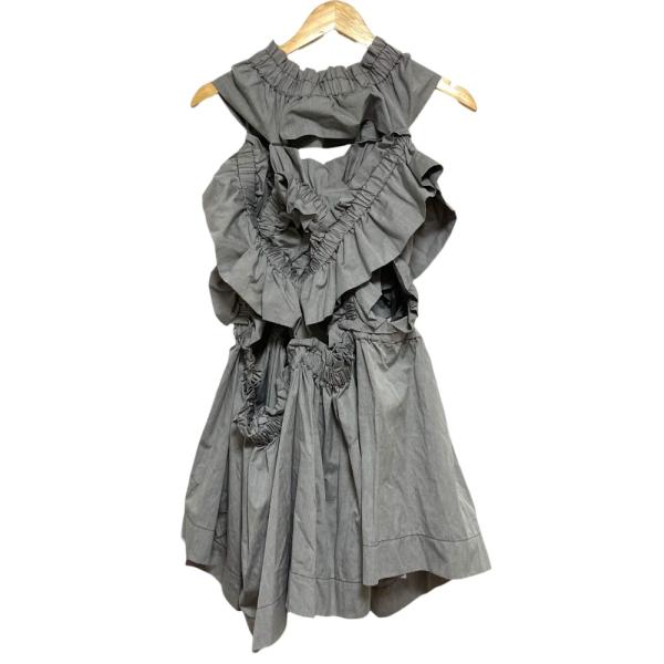 【商品名】HOUGA ホウガ locket leisure dress ドレス ミニワンピース HS09FS24 グレー【ブランド】HOUGA ホウガ【対象】レディース【ランク】SA ※若干の使用感はあるが、全体的に状態の良い商品【カラー】...
