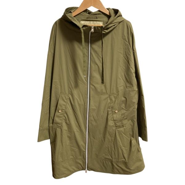 【商品名】HERNO ヘルノ A-Shape LIGHT NYLON STRETCH ジップアップ パーカー GC000388D 12431S サイズ40 カーキ【ブランド】Herno ヘルノ【対象】レディース【ランク】A ※使用感はあるが...