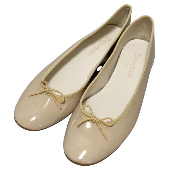 【商品名】Repetto レペット Cendrillon Vegan バレエシューズ フラットシューズ V1790SKINE サイズ37 1/2 約24.5cm ベージュ【ブランド】repetto レペット【対象】レディース【ランク】S ※...