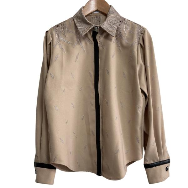 【商品名】MURRAL ミューラル Framed flower blouse 長袖 ブラウス シャツ サイズ1 ベージュ【ブランド】MURRAL ミューラル【対象】レディース【ランク】SA ※若干の使用感はあるが、全体的に状態の良い商品【カ...