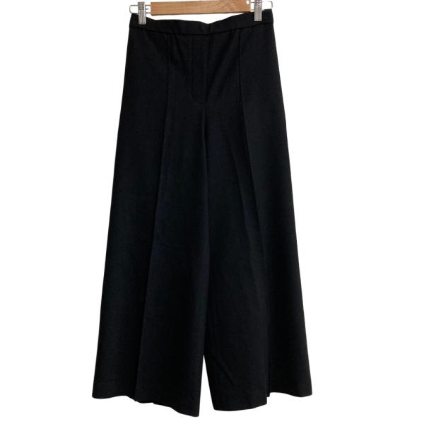 【商品名】Theory セオリー LIGHT SAXONY 2CROP PULL ON J クロップドパンツ サイズ0 ブラック【ブランド】theory セオリー【対象】レディース【ランク】SA ※若干の使用感はあるが、全体的に状態の良い商...