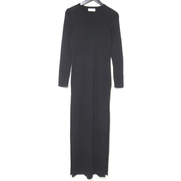【商品名】MATTEAU マトー 長袖 ロング丈 サイドスリット リブニット ワンピース サイズ3 ブラック【ブランド】MATTEAU マトー【対象】レディース【ランク】SA ※若干の使用感はあるが、全体的に状態の良い商品【カラー】ブラック...