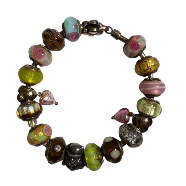 【商品名】LOVE LINKS ラブリンクス ブレスレット 925 マルチカラー【ブランド】Lovelinks ラブリンクス【対象】レディース【ランク】SA ※若干の使用感はあるが、全体的に状態の良い商品【カラー】ピンク シルバー グリーン...