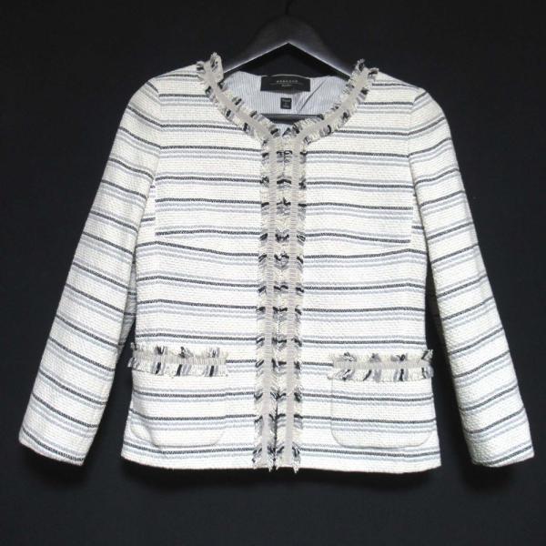 【商品名】Weekend Max Mara マックスマーラ ウィークエンド ボーダー柄 ラメツイード ノーカラージャケット サイズI38 アイボリー系【ブランド】MAX MARA WEEK END LINE マックスマーラ ウィークエンドラ...