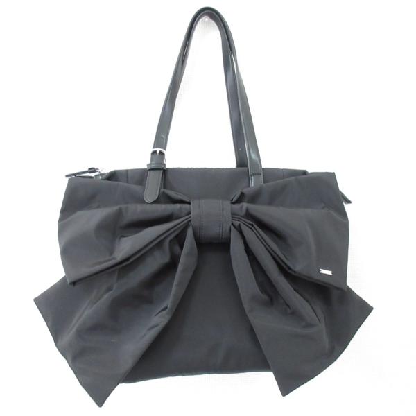 【商品名】TO BE CHIC トゥービーシック リボン トートバッグ ブラック【ブランド】TO BE CHIC トゥービーシック【対象】レディース【ランク】SA ※若干の使用感はあるが、全体的に状態の良い商品【カラー】ブラック【実寸サイズ...