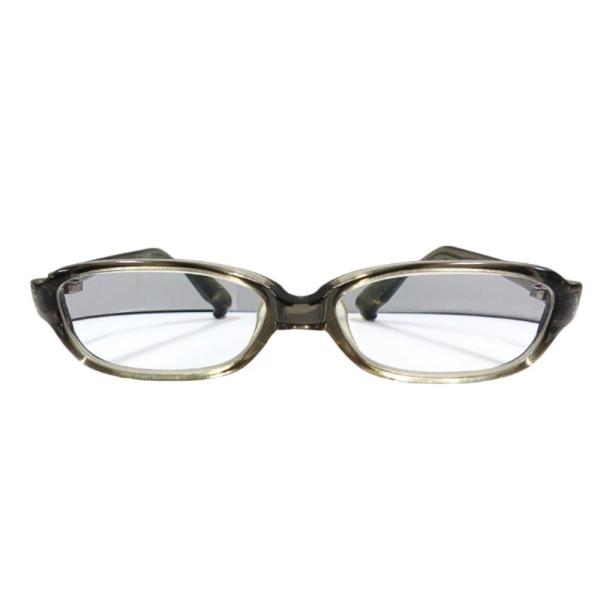 【商品名】999.9 フォーナインズ NP-40 メガネ アイウエア 度入り スクエア クリスタルスモーク 55□16-140  グレー【ブランド】999.9 フォーナインズ【対象】ユニセックス【ランク】SA ※若干の使用感はあるが、全体的...