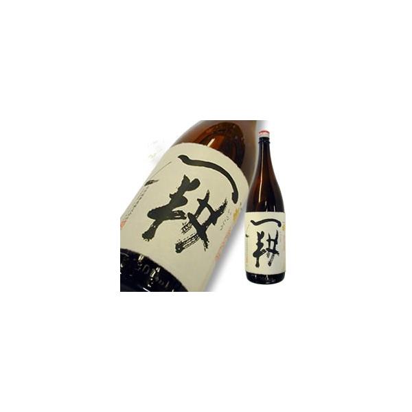 【発売日：2022年02月24日】純米酒とは言っていますが、精米歩合を見てください。55%というのは純米酒と名乗れる70%を遥かにこえて、純米吟醸と名乗っても何の問題もないほどです。飲み頃の温度は冷やからお燗(ぬる燗〜人肌)まで、守備範囲の...