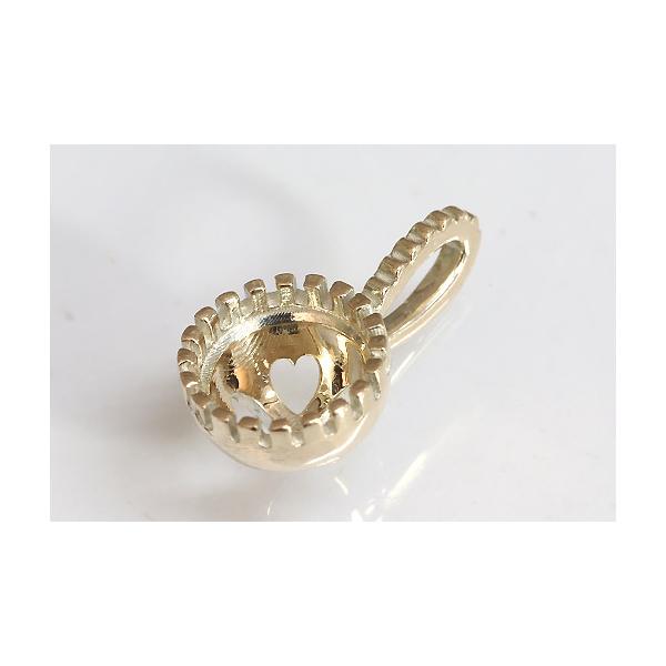 サンプル！K10YG空枠ですこの枠にはラウンドカット　φ4.8ミリ（誤差0.2ミリ）のルースを留めることが出来ます。ダイヤモンド専用枠で約 0.4カラット用です。○ルース形状：ラウンドカット（ダイヤモンド専用）○ルースサイズ：φ4.8ミリ○...