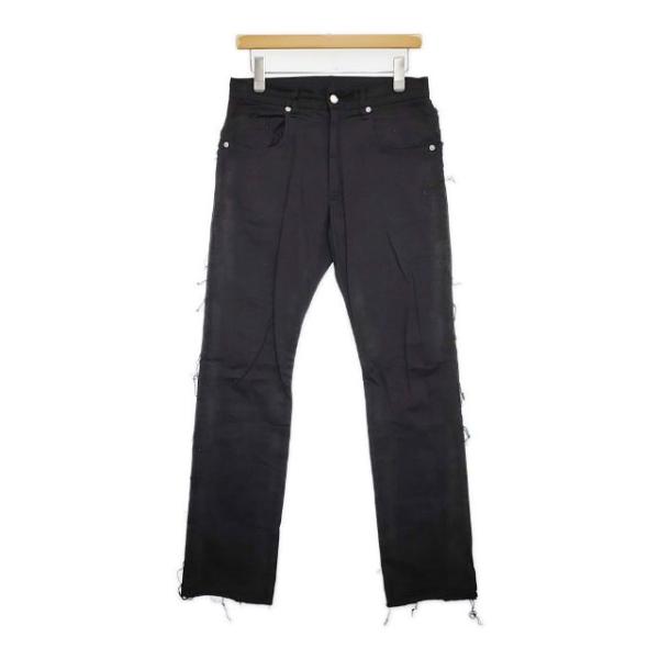 M100337-97808-39    Name. OVER LAPPED SEAM SLIM PANTS 定価29700円 カットオフ パンツ 23SS ブラック ネーム 5-1106G 100337【参考ランク】A-B【全体の印象】やや...