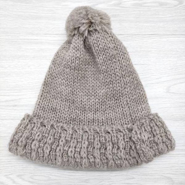 L225201-91308-19    CLIPPER CASUALS ポンポン付き 帽子 ニットキャップ ブラウン クリッパーカジュアル 3-1113T 225201【参考ランク】A-B【全体の印象】やや使用感はありますが、全体的な印象と...