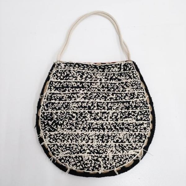 L248603-958508-159    Khadi and Co ウールフェルト手刺繍丸型バッグ 定価29700円 トートバッグ ブラック ホワイト カディ アンド コー 4-1011T 248603【参考ランク】B【全体の印象】使用感...