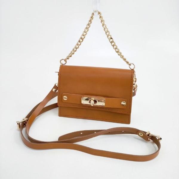 L256648-95208-39    VICE VERSA バイス バーサ ボシェット レザー 革 2way ショルダーバッグ キャメル 5-0827G 256648【参考ランク】A【全体の印象】使用感が少なく全体的に綺麗に感じられます。...