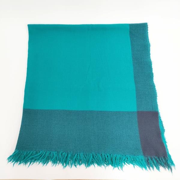 L258460-913008-49    pas de calais 大判 マフラー ストール グリーン ネイビー パドカレ 5-0925T 258460【参考ランク】A-B【全体の印象】やや使用感はありますが、全体的な印象としては綺麗です...