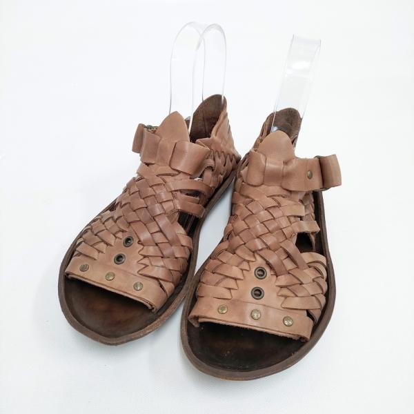 L259788-99108-39    Punto Pigro レザー メッシュ サンダル ブラウン プントピグロ 5-0714S 259788【参考ランク】B【全体の印象】使用感が見受けられますが、使用する上で支障となるような大きなダメー...