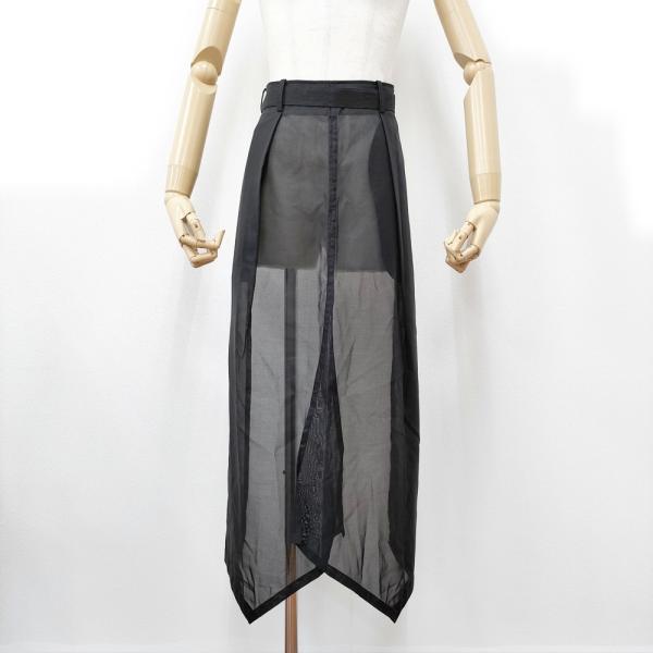 L267676-932008-89    LENSE レンズ エプロンスカートパンツ サイズ1 エプロン ブラック 5-0731G 267676【参考ランク】A【全体の印象】使用感が少なく全体的に綺麗に感じられます。※詳しい商品説明は下部に...