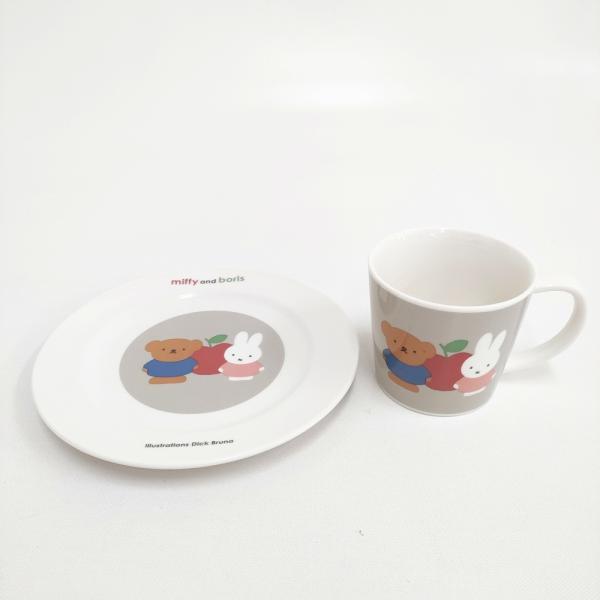 L274498-95208-29    miffy 未使用品 miffy and boris マグカップ/プレートセット 食器 ホワイト グレー ミッフィー 6-0204G 274498【参考ランク】S-A【全体の印象】ほとんど使用感もなく...