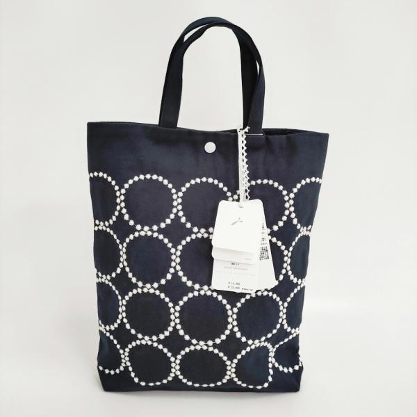 L285442-948008-129    mina perhonen 未使用品 kanssa tote M tambourine 刺繍 ada7295p トートバッグ 25AW ネイビー ホワイト ミナペルホネン 6-0421G 2854...