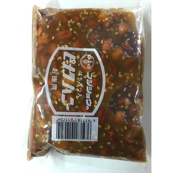 千葉県の代表的な農産物ピーナッツを加工した全国的にも有名な商品です。昭和39年の設立以来、弊社独自に改良を重ねた特製の味噌は、糀歩合が高い甘味噌が特徴。醸造が終了する毎に納入してフレッシュなまま加工しておりますので、くせの無い美味しい味噌に...