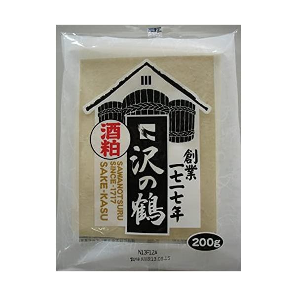 灘の銘酒”沢の鶴”の清酒から取れる搾りたての酒粕を、使い切りやすい200gに新鮮なままパックしました。原料はすべて好適米を使用し、仕込み水にも名水として知られる宮水を使用しています。この為、沢の鶴の酒粕は大変良質で、甘酒や粕汁に最適です。商...