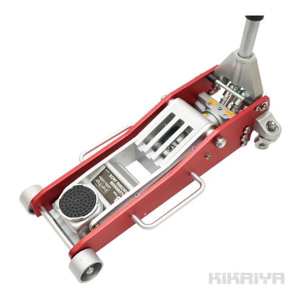 【仕様・状態】■最大能力：3000kg ■本体重量：26.15kg（ハンドル含む） ■材質：アルミ製  ■梱包箱サイズ：770×373×185mm（重量 28.25kg）【注意】車の下に入って作業する時は必ずジャッキスタンドでその荷重を受け...