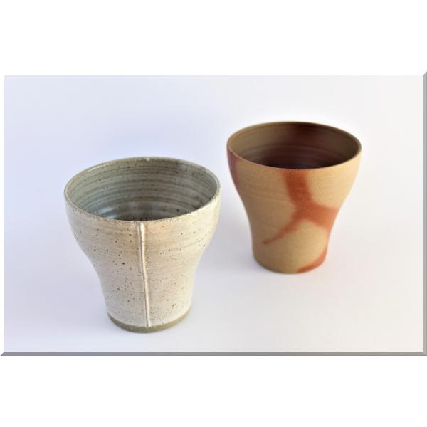 ビールグラス 陶器 プレゼントにも喜ばれるビールグラス、お祝いや記念日にも最適。＊手仕事の為、ひとつひとつ質感、カタチ、色合いが若干異なります。  　こちらをご理解の上ご購入下さい。・サイズ：高さ 約８．５〜９cm　　　　　　口縁直径　約９...