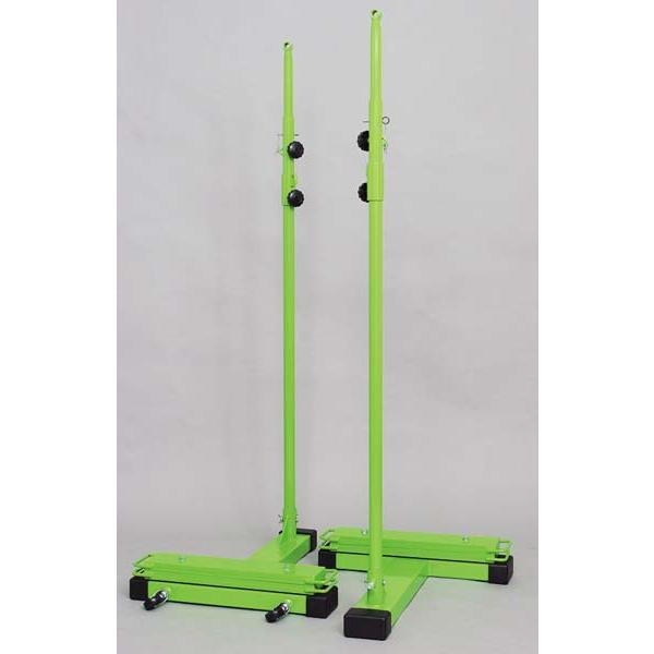 個人宅様への配送が不可の為、お届け先は屋号でお願いいたします。●主材/100×50角鋼管、柱34φパイプ　●寸法/全長65cm×全幅55cm×全高155〜185〜200〜215cm　●50φキャスター付●ソフトバレーネット付　●自重/80k...