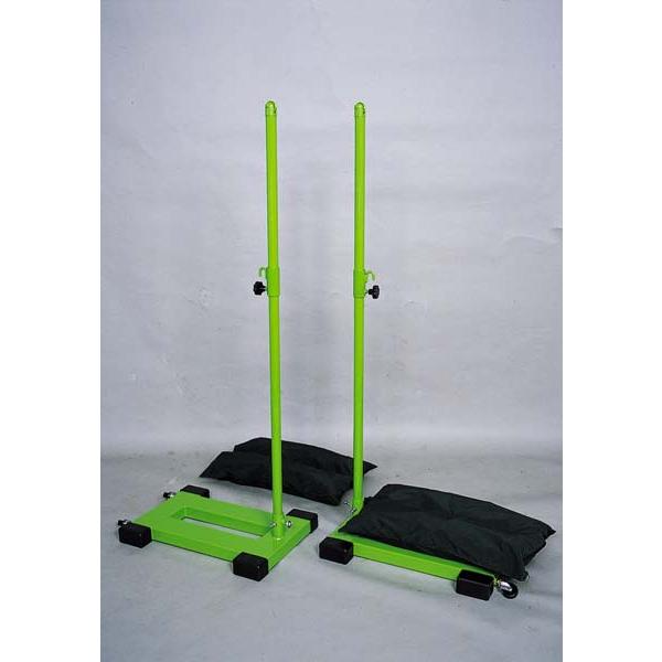 個人宅様への配送が不可の為、お届け先は屋号でお願いいたします。バドミントン　支柱●主材/100×50角鋼管、柱34φパイプ　●寸法/60cm×40cm×全高155cm　●50φキャスター付　●ネット付●スライドフック式　●自重/52kg　●...