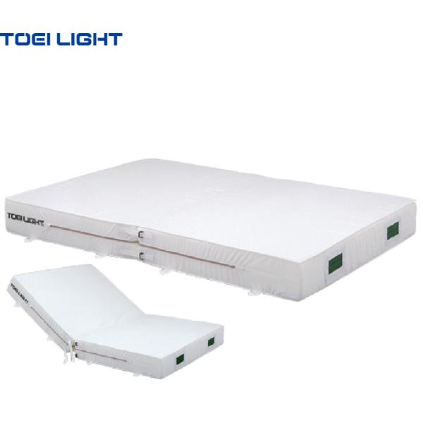 個人宅様への配送が不可の為、お届け先は屋号でお願いいたします。●体操・走高跳兼用(小・中・高校用)●サイズ/200×300×40cm(F)●重さ/42kg●材質/外被:ポリエステル3号防炎・抗菌・静電気防止加工帆布、芯材:ウレタンフォーム●...