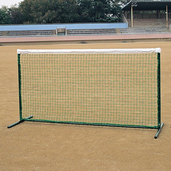 個人宅様への配送が不可の為、お届け先は屋号でお願いいたします。白帯付きで練習用ネットにも使用できます。●サイズ：幅2mx高1.07mx脚部0.7m●素材：枠=スチール31.8mmファイ、ネット=ポリエチレン440T/44本●組立式●白帯付●...