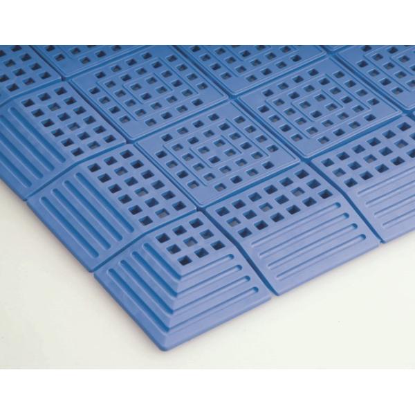 ●幅３００×奥行３００×厚さ１３．５ｍｍ●軟質塩化ビニール製●防炎試験登録番号：ＥＯ０７００９３●抗菌・防カビ剤入●送料：別途見積