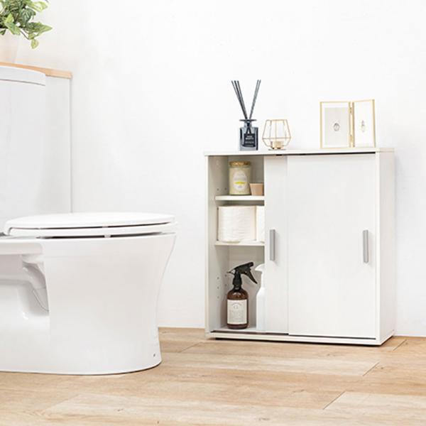 大きめのペーパーロールも入る引き戸タイプのトイレラック。購入単位：1台配送種別：直送品 代引不可 返品不可 配送日時指定不可Yahoo 通販 4934257292733 JH0544 萩原 トイレラック ホワイト RTR-1138-WH ス...