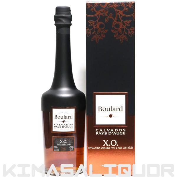 ブラーXOは8年から40年熟成させた原酒をブレンドして作られています。ただし、情報源によっては8年から15年熟成とされているものもあります。熟したリンゴのフルーティな香りに加え、アーモンドを焼いたような香ばしさや、熟成感との絶妙なバランスが...