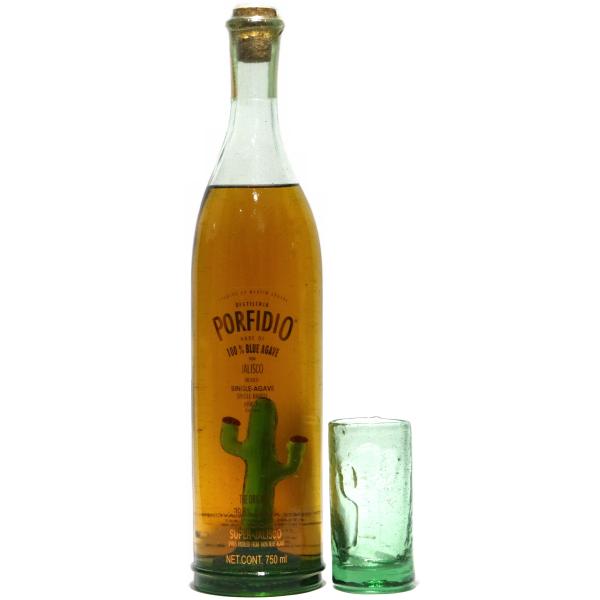 こちらの商品は古酒扱いになりますので下記の注意事項をご理解の上ご注文頂きますようお願い致します。・画像の商品が実際にお届けする商品となりますので画像にてご確認の上ご注文お願い致します。・年数が経過している商品により液面低下が見られる場合がご...