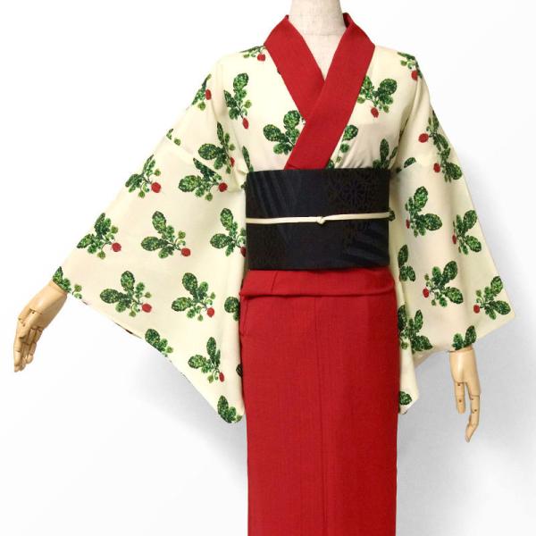 キメ細やかで美しい質感とお手入れのしやすさを併せ持つ、高機能ポリエステル生地「セオアルファ」による夏着物です。モダンで鮮やかなデザインは、従来の着物に捕らわれない今を楽しむ大人の遊び心。他にはない大胆なデザインと日常に馴染む機能性が、貴女の...