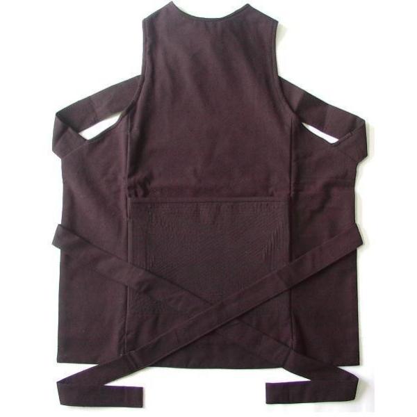 オーダーメイドで、一枚一枚こだわりの祭り腹掛をお作りしています。職人の手作りにて、お客様の寸法に一枚ずつ縫製します。既製品の腹掛では、物足りない方にお勧めいたします。生地は愛知県で織られた、三河黒木綿を使用しています。柔らかい風合い、黒の発...