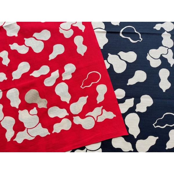 mashu風呂敷二四巾（約９２×９４cm）綿１００％日本製・新品京都にある馬場染工場が柄・染めを行っている風呂敷のオリジナルブランド・mashu　張りと素材感のあるシャンタン風呂敷です。愛らしいモチーフやおめでたい柄など、デザインがとても豊...