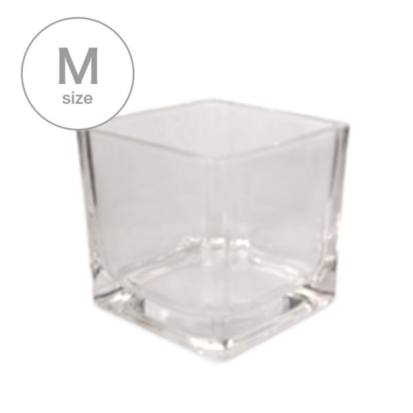 キャンドルワックスやジェルワックスを注いでオリジナルキャンドル制作にお使い頂けるグラスです。キャンドルのホルダーの容器などにもお使い頂けます。フィルムつきなので、ほこり防止に役立ちます。?■サイズ：６ｃｍ×６ｃｍ■容量：１３０ｍｌ■数量：1...