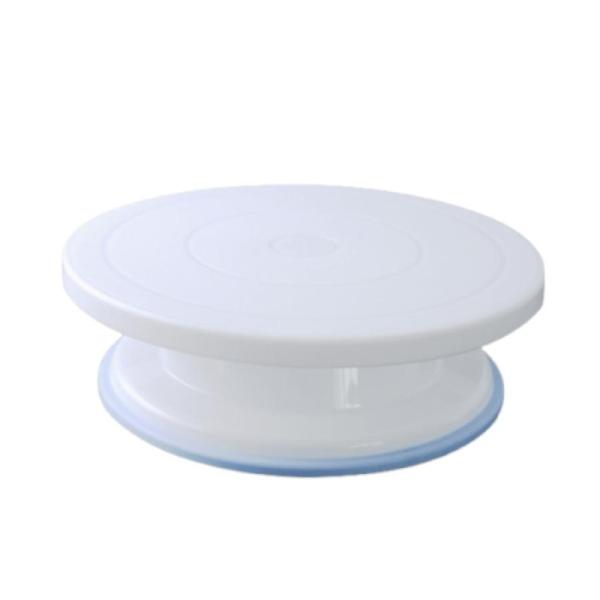 キャンドル制作に使用できるケーキターンテーブルです。スイーツキャンドルなどの作成時にオススメです。台座はゴム加工が施されており、バランスの安定とともに滑り止め機能もついています。■サイズ：約 直径27.5×高さ7cm■素材：プラスチック、ゴム