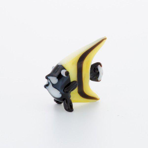 ジェルキャンドルに入れて使用するガラス細工です。６個入りのお得なセットです。グラスなどにセットして、ジェルワックスを流し込んで使用します。お好みのイメージのガラス細工・カラーサンド・染料を組み合わせることで、オリジナリティ溢れるジェルキャン...