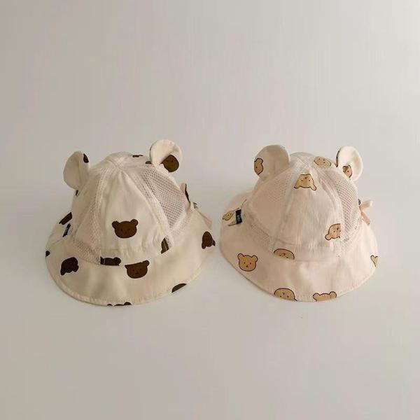 素材：コットン＋ポリエステルサイズ：頭周り43-48cm(サイズ調整可)推奨年齢：5-20ヶ月【お手入れ方法】洗濯機で洗える手洗いできる(おすすめ)アイロン(低温)、トライクリーニング可漂白剤、消毒剤の使用不可★商品の色は、撮影時の光や、お...