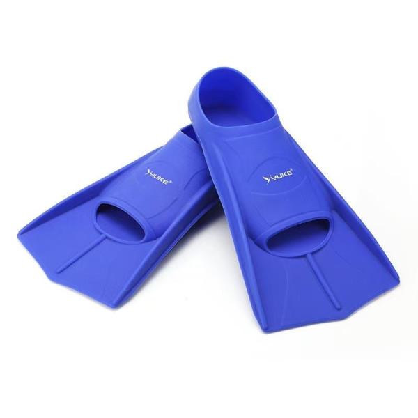 XS おすすめサイズ33-35 脚長20cm 幅7cmS おすすめサイズ36-38 脚長23cm 幅7.5cmM おすすめサイズ39-41 脚長24cm 幅8cmL おすすめサイズ42-44 脚長26cm 幅9cm
