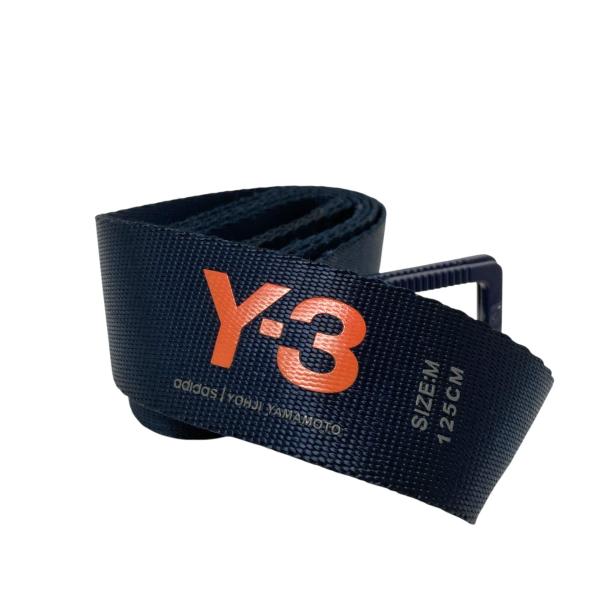 ワイスリー Y-3CLASSIC LOGO BELT ロゴガチャベルト【ランク】「中古品・比較的綺麗な商品」【詳細説明】ワイスリーのCLASSIC LOGO BELT ロゴガチャベルトです。【M/L/U】ユニセックス【表記サイズ】M【詳細サ...