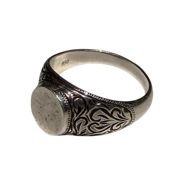 アンチドート AntidoteSignet Engraved Ring Cootie リング【ランク】「中古品・比較的綺麗な商品」【詳細説明】アンチドートのSignet Engraved Ring Cootie リングです。【M/L/U】メ...