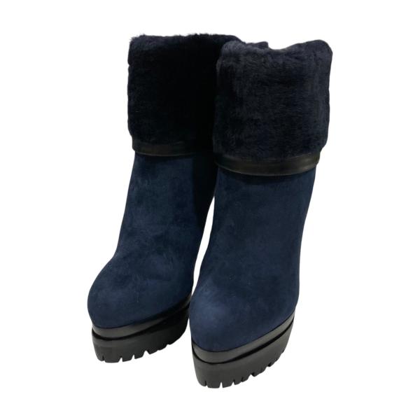 セルジオロッシ sergio rossiMONTONE SCAMOSCIATO ハイヒールショートブーツ A58720-MAF373-4186-332【ランク】「中古品・比較的綺麗な商品」【詳細説明】セルジオロッシのMONTONE SCAM...