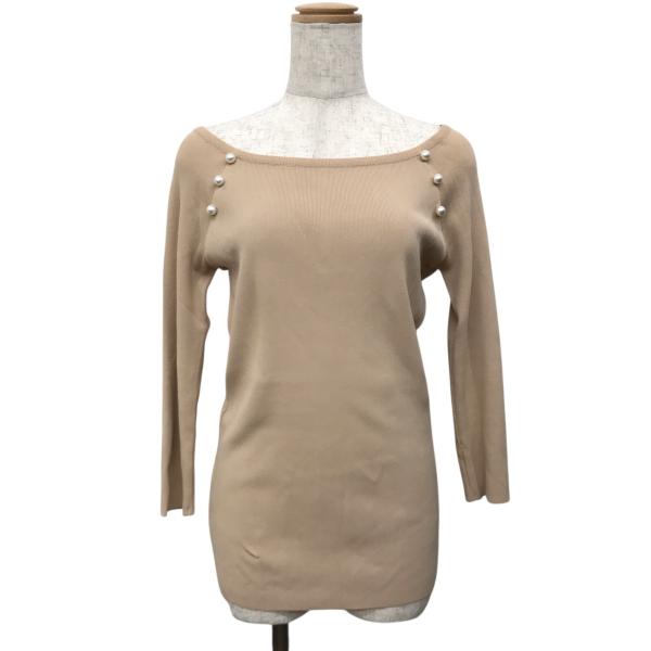 ボーダーズアットバルコニー BORDERS AT BALCONYPEARL OFF SHOULDER TOP セーター BD2411-1B-24【ランク】「中古品・比較的綺麗な商品」【詳細説明】ボーダーズアットバルコニーのPEARL OFF...