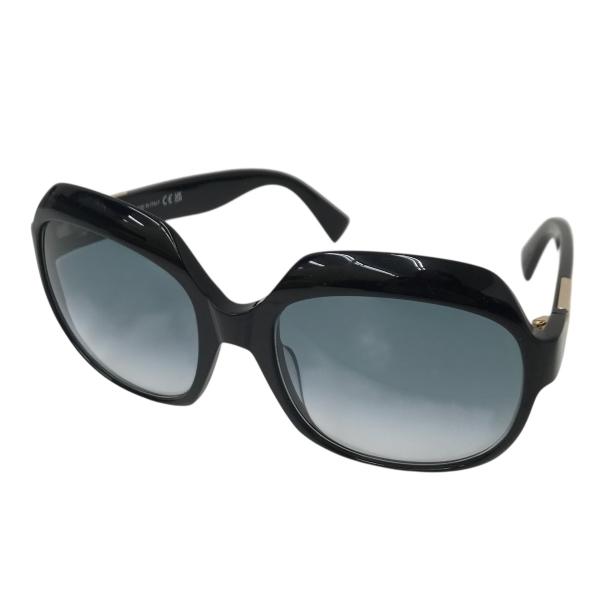 トッズ TOD’Sサングラス TO 360 01B【ランク】「中古品・比較的綺麗な商品」【詳細説明】トッズのサングラス TO 360 01Bです。【M/L/U】レディース【詳細サイズ】フレーム幅：約15．0ｃｍ高さ　　　：約7．0ｃｍテンプ...